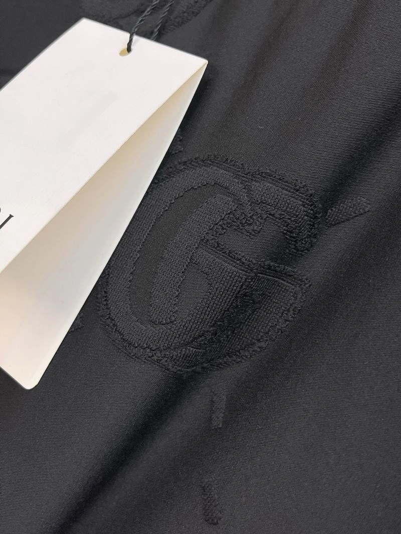 Original Gucci Short Suits