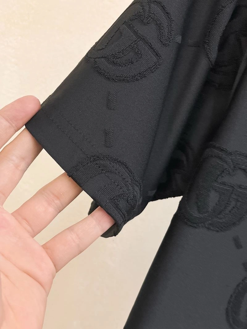 Original Gucci Short Suits