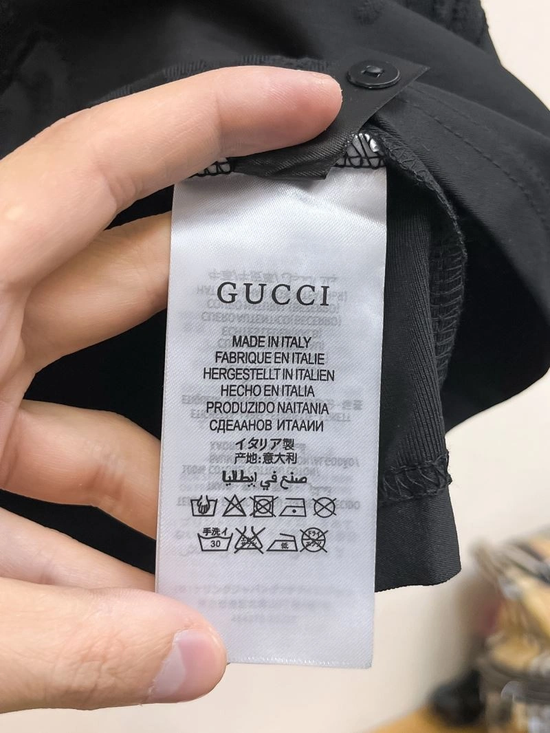Original Gucci Short Suits