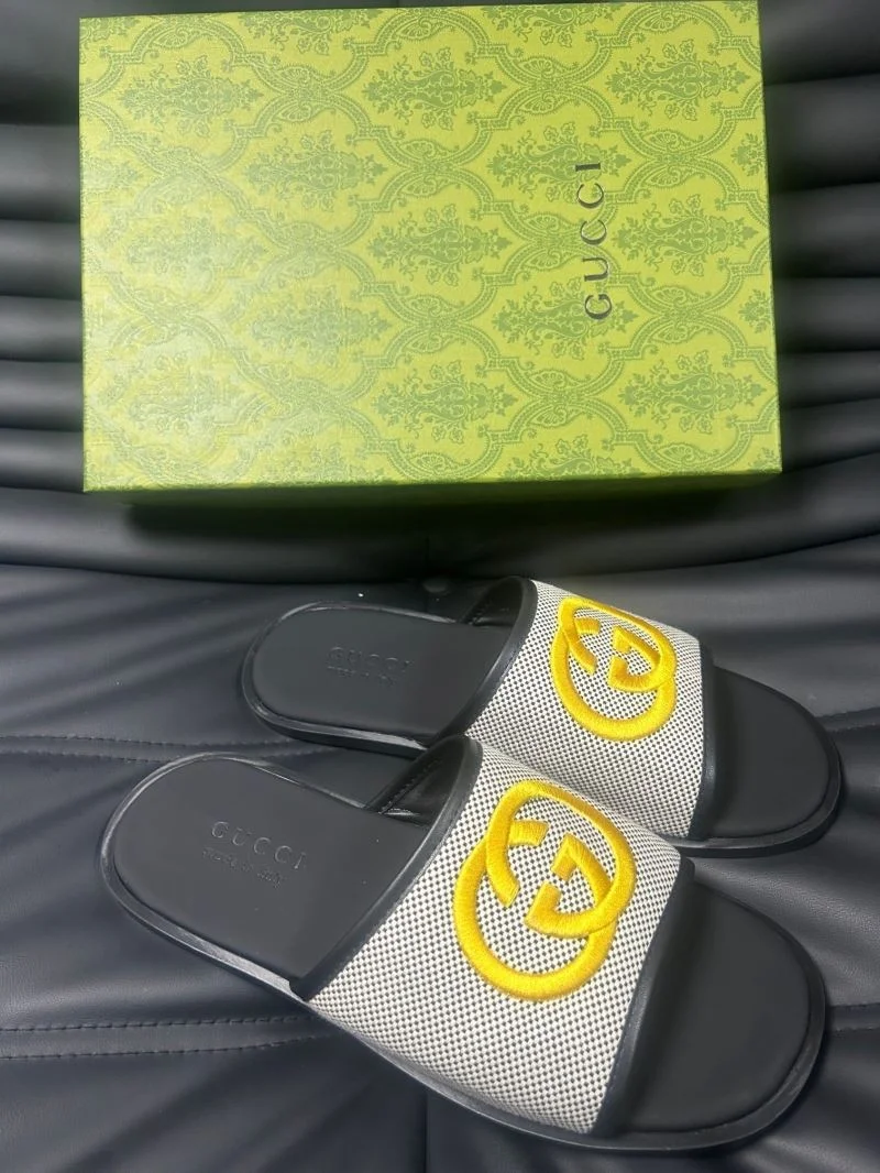 Exact replica Gucci Slippers