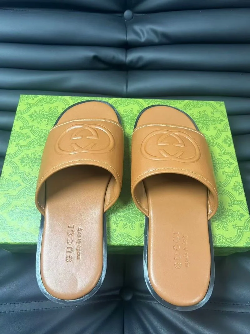 Bargain Gucci Slippers