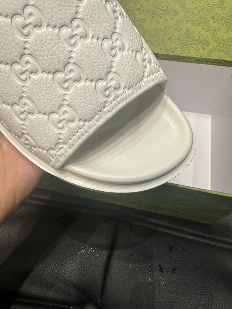 Low-cost Gucci Slippers