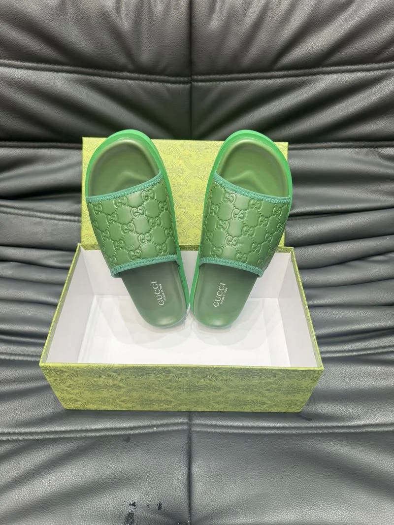 Accurate model Gucci Slippers