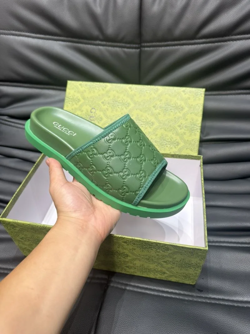 Accurate model Gucci Slippers
