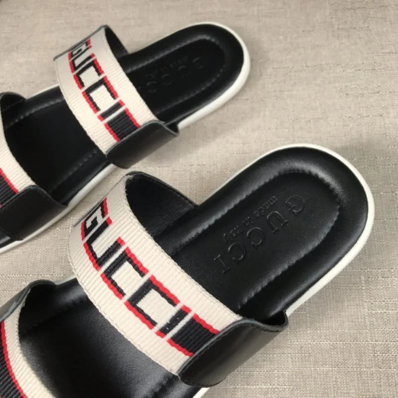 Exact replica Gucci Slippers