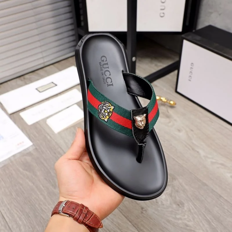 Top match Gucci Slippers