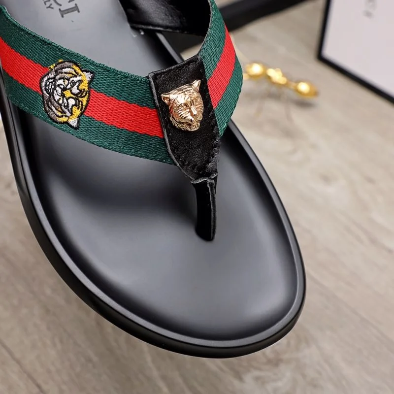 Top match Gucci Slippers