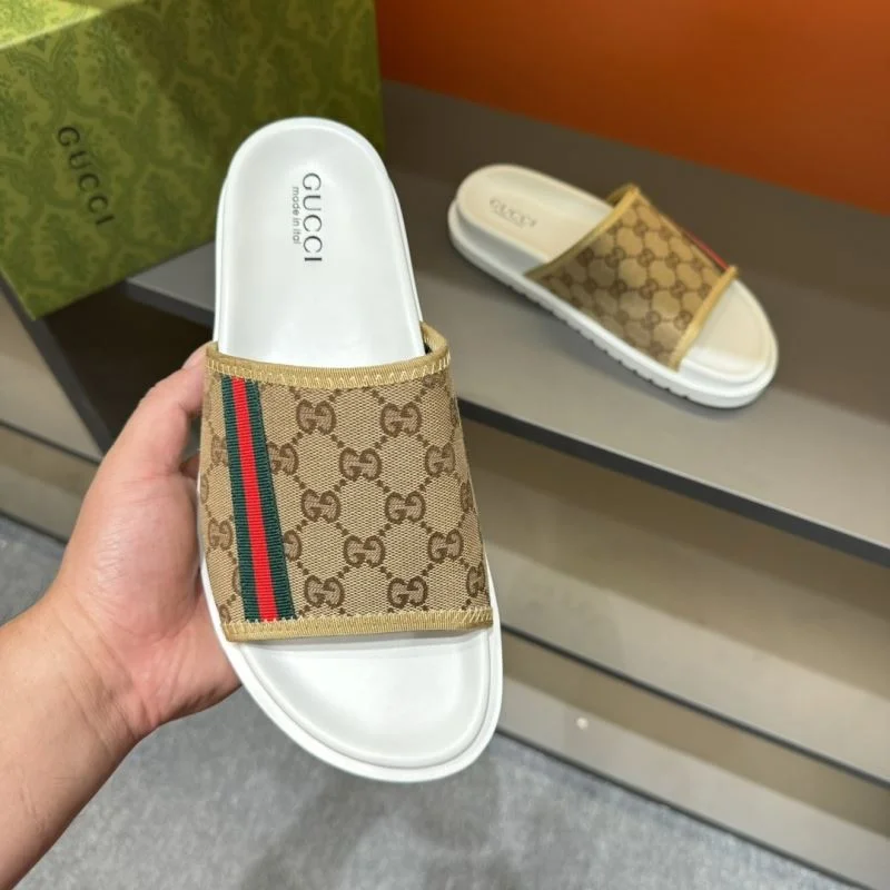 Brand-authenticated Gucci Slippers