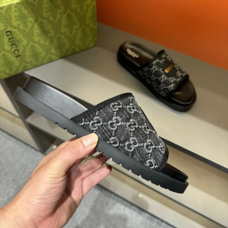 Low-cost Gucci Slippers