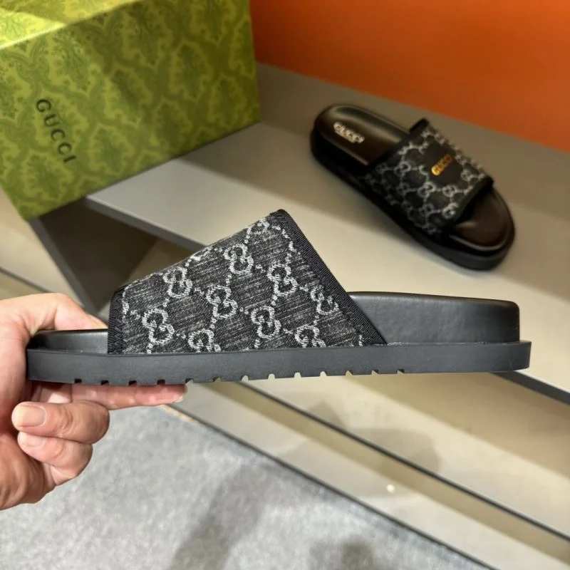 Low-cost Gucci Slippers