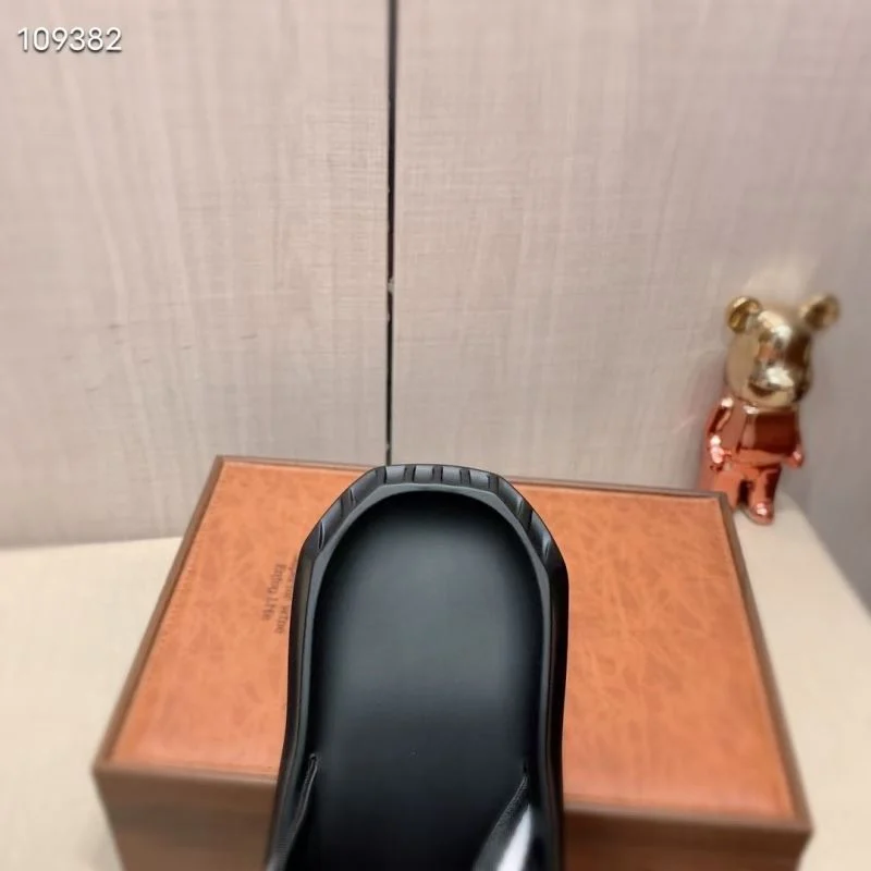 1:1 copy Gucci Slippers