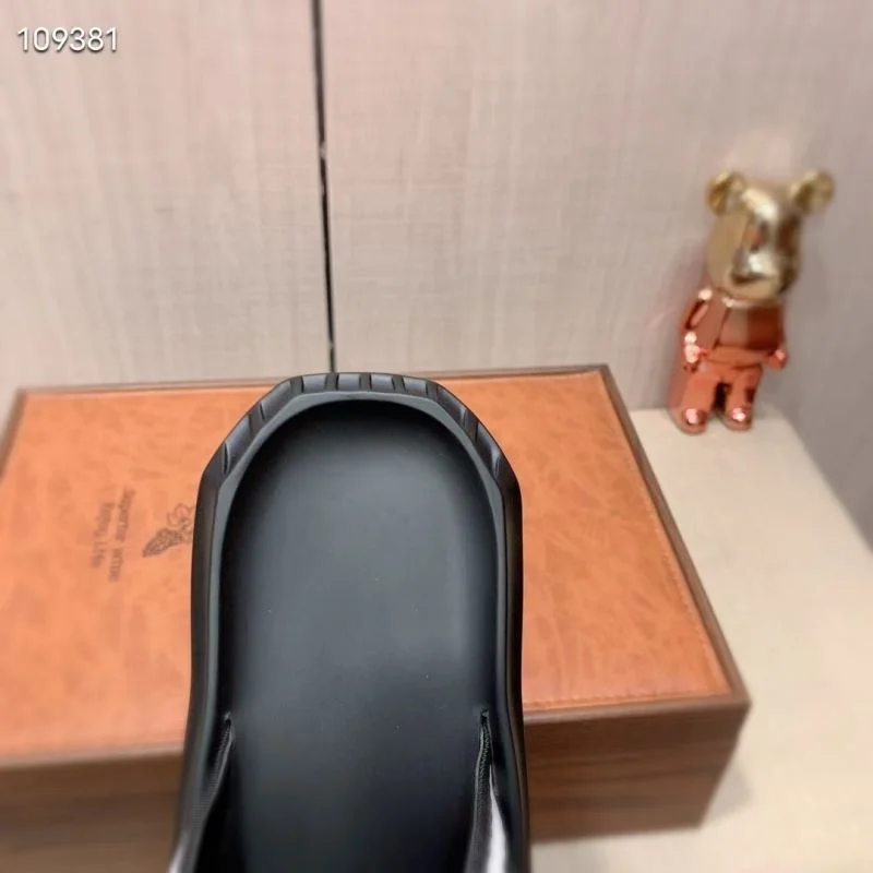 Bargain Gucci Slippers