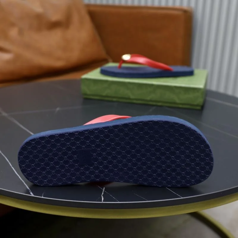 Low-cost Gucci Slippers