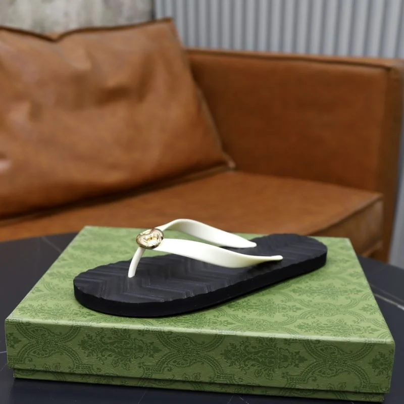 Top match Gucci Slippers