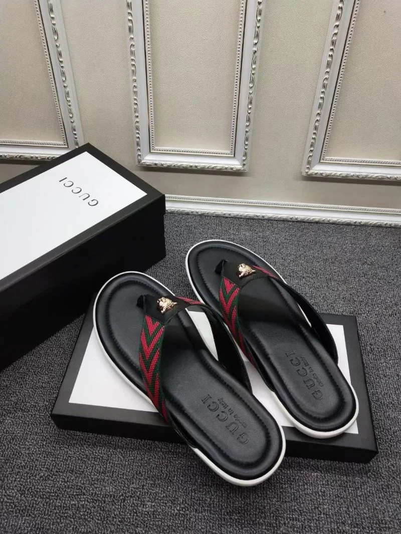 Brand-authenticated Gucci Slippers