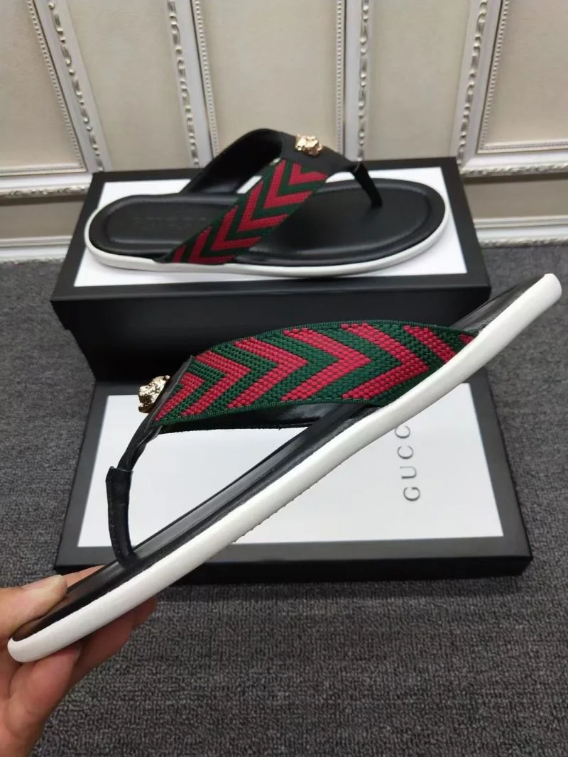 Brand-authenticated Gucci Slippers