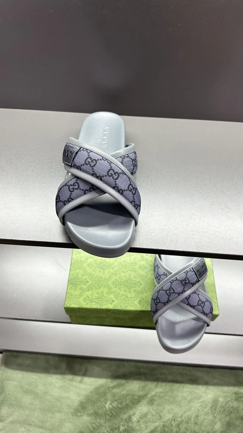 Top match Gucci Slippers