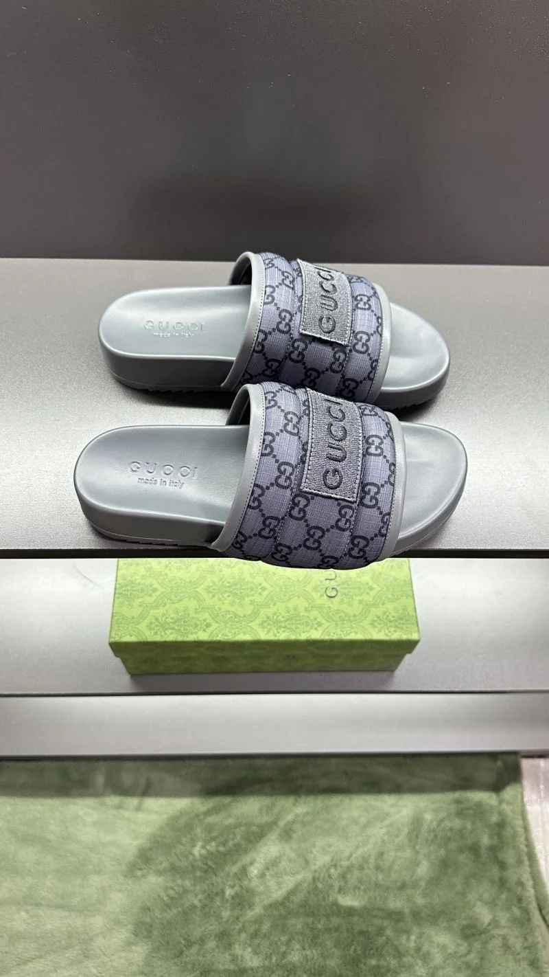 Top match Gucci Slippers