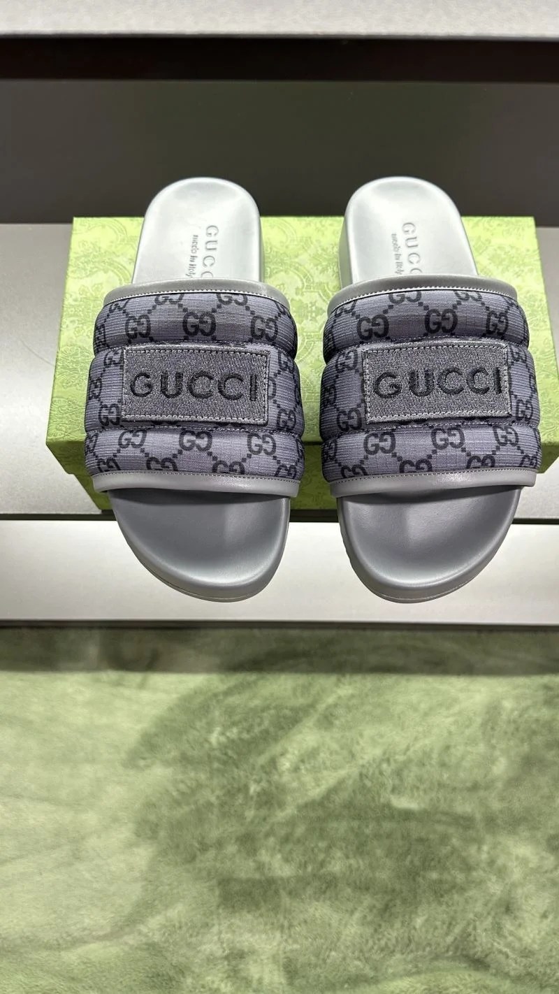 Top match Gucci Slippers