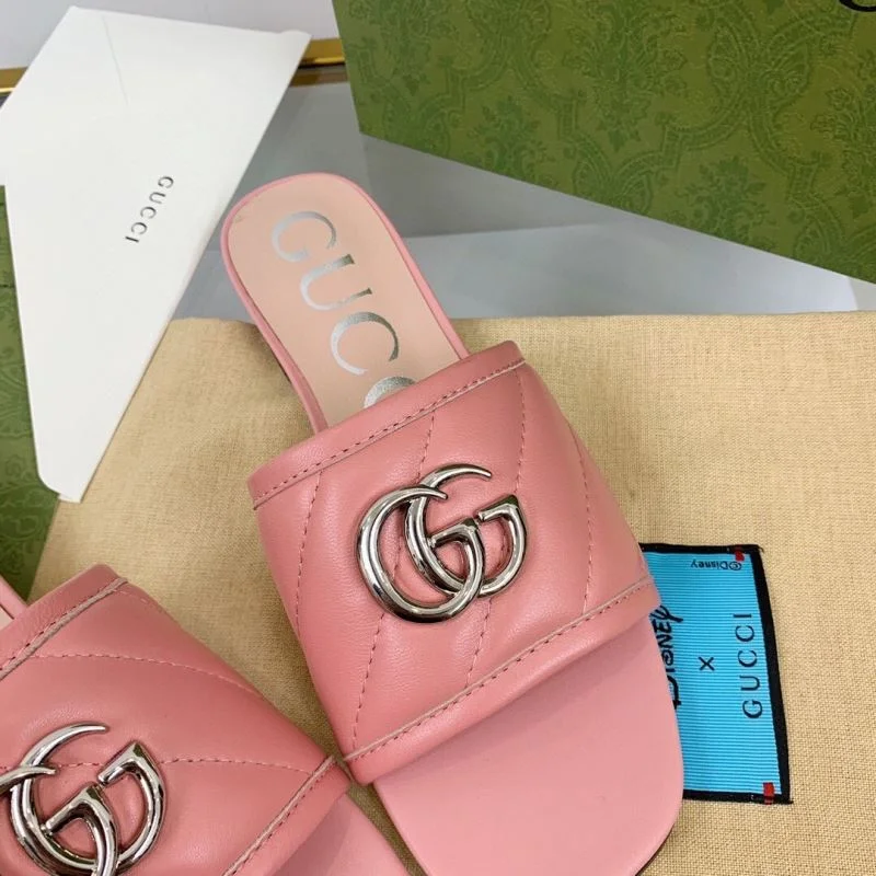 Top match Gucci Slippers