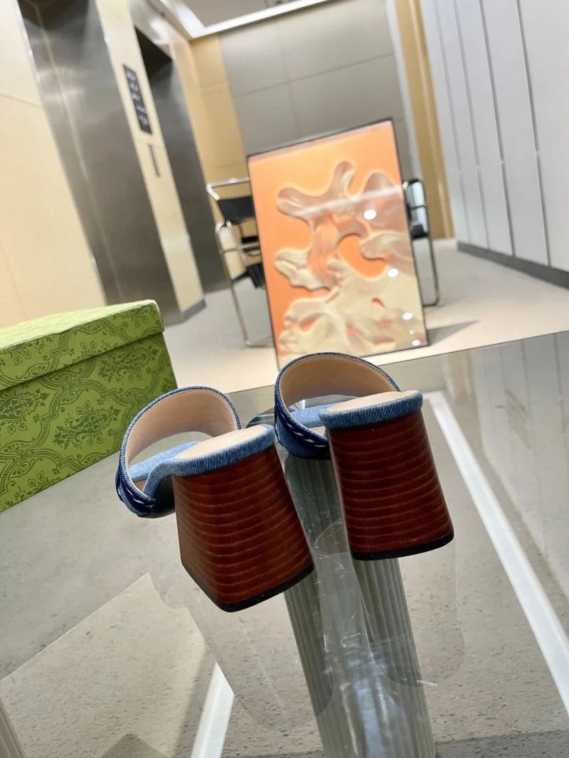 Low-cost Gucci Slippers