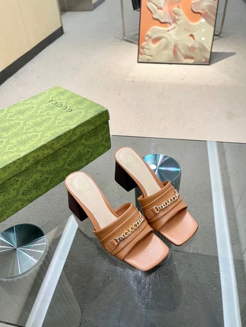 Low-cost Gucci Slippers