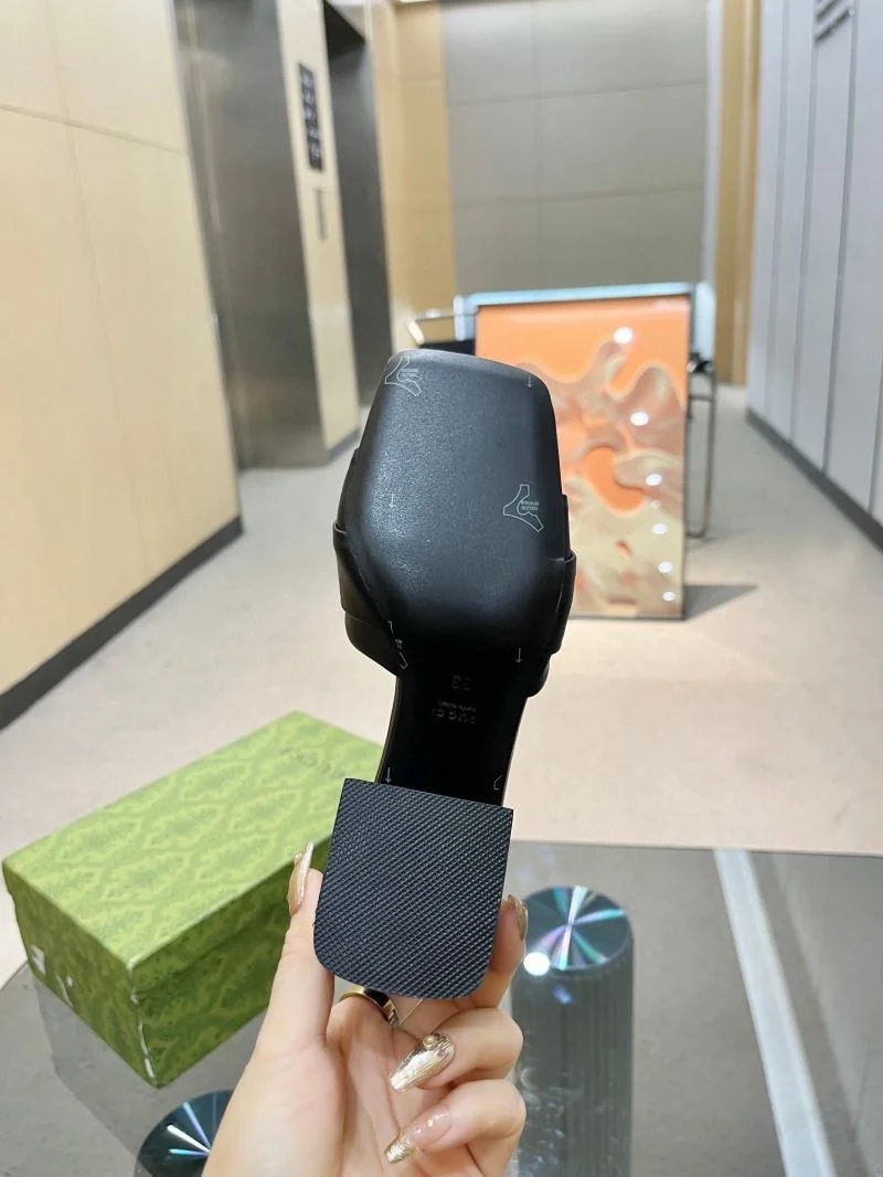 Value-priced Gucci Slippers
