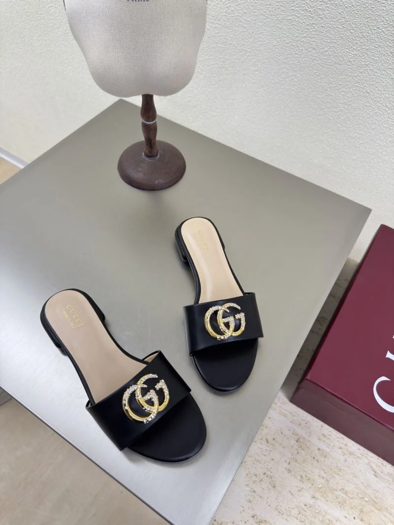 Top match Gucci Slippers