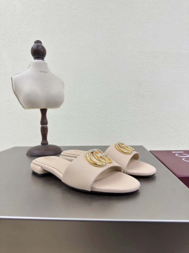 Top match Gucci Slippers