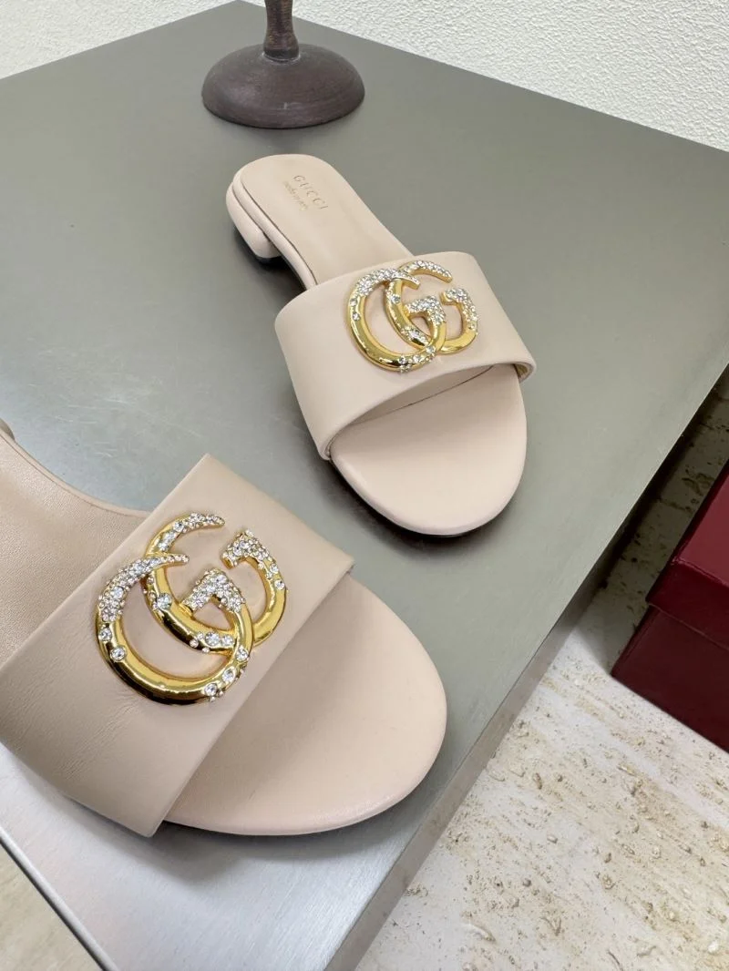 Top match Gucci Slippers