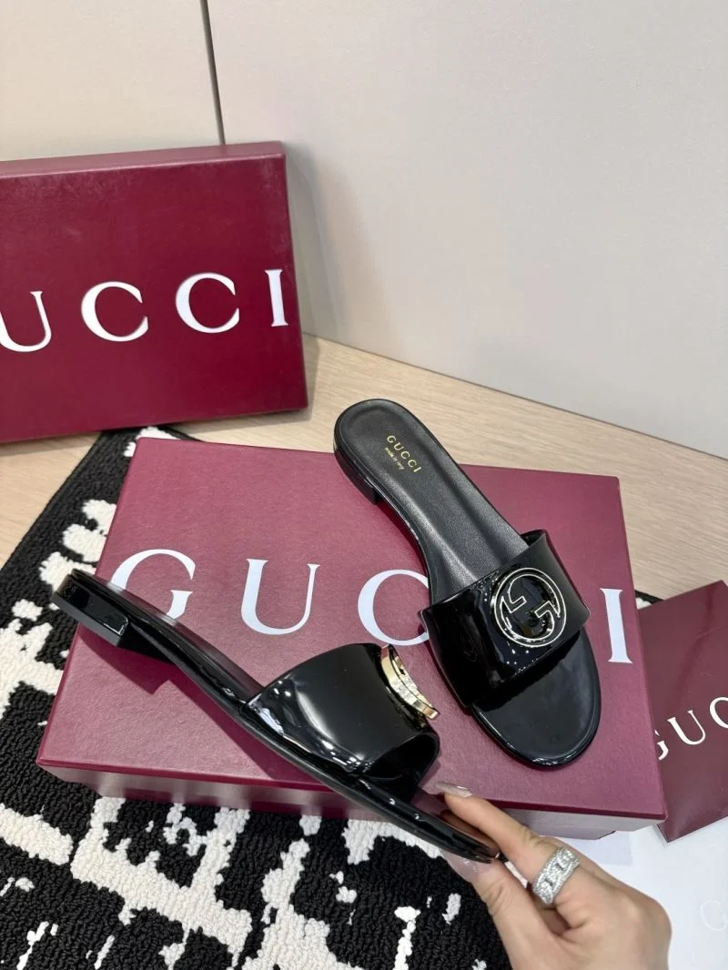 Low-cost Gucci Slippers