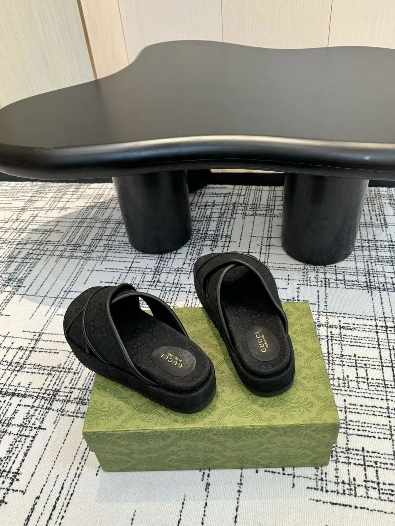 Factory-made Gucci Slippers