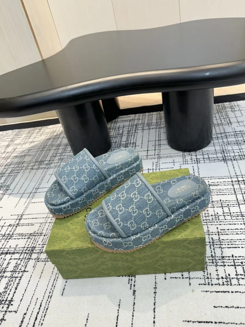 Accurate model Gucci Slippers