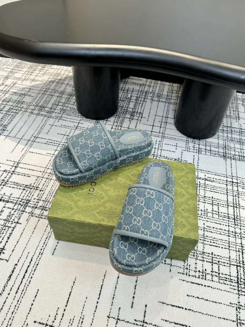 Accurate model Gucci Slippers