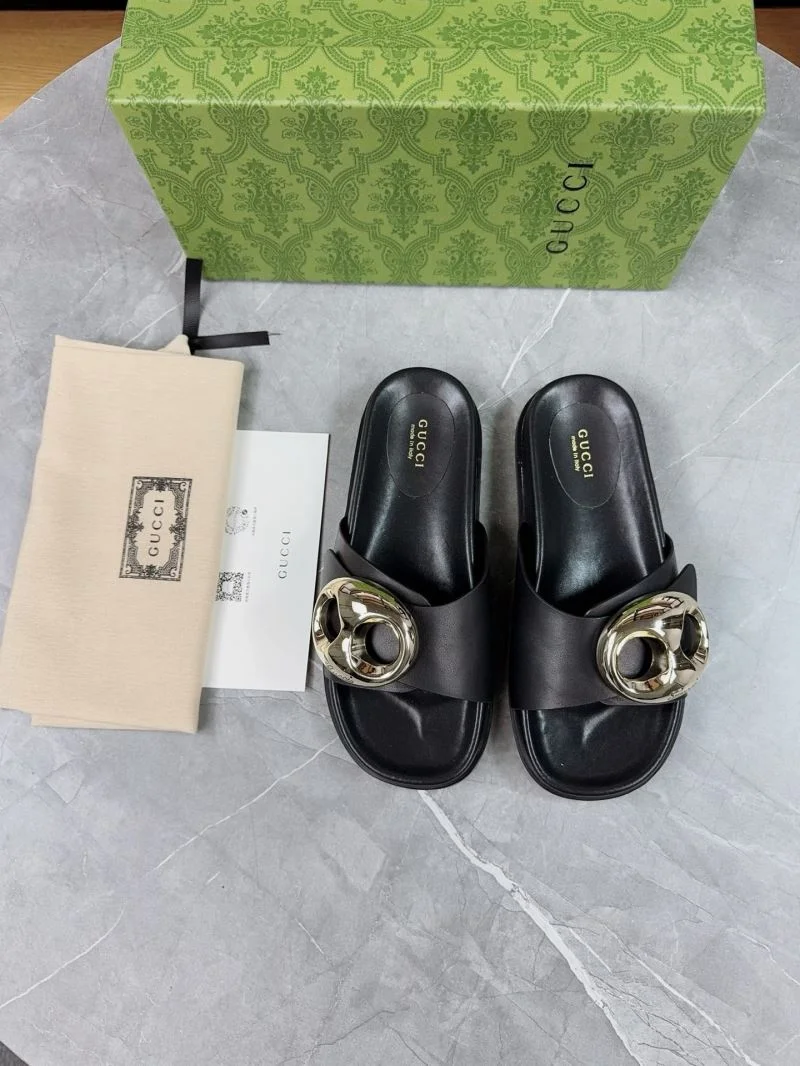 Top match Gucci Slippers