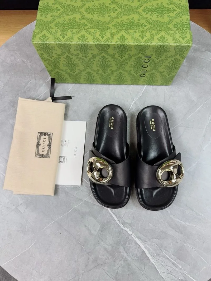 Top match Gucci Slippers