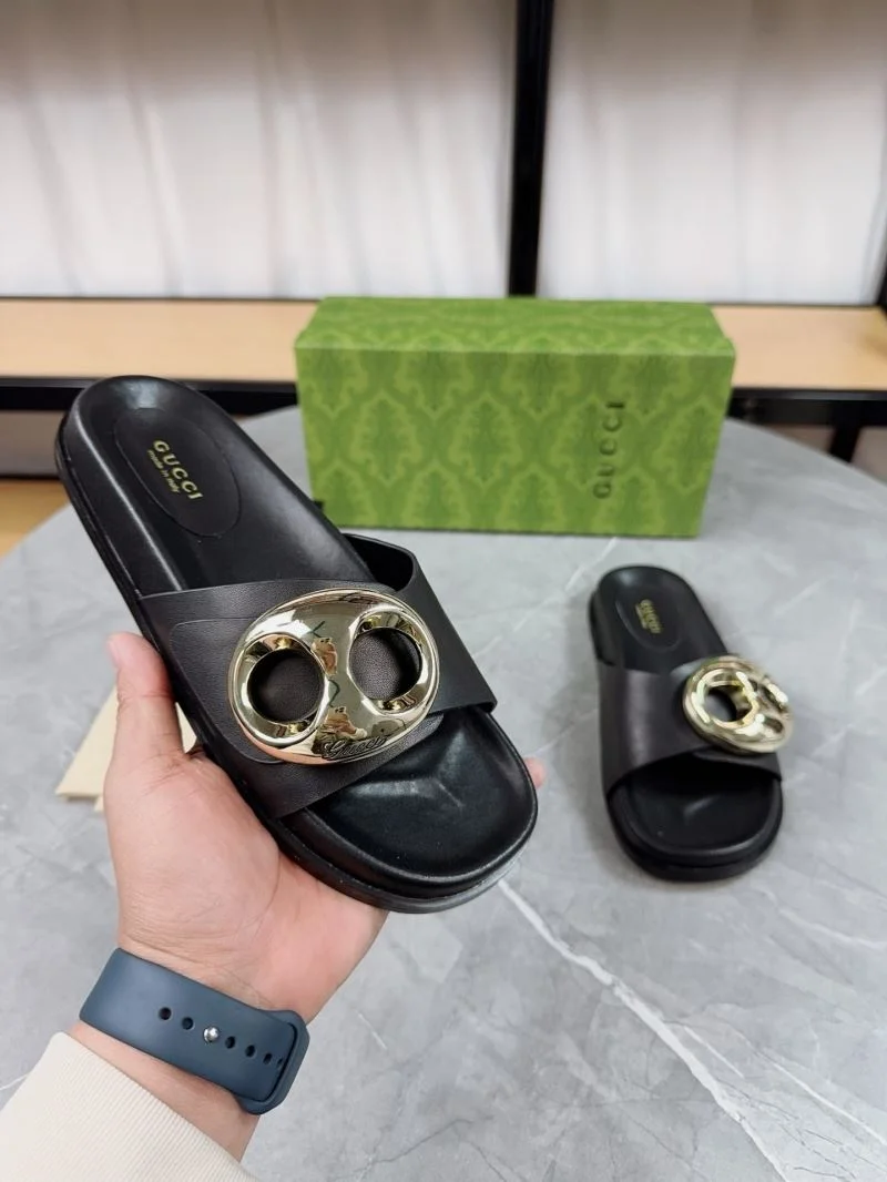 Top match Gucci Slippers