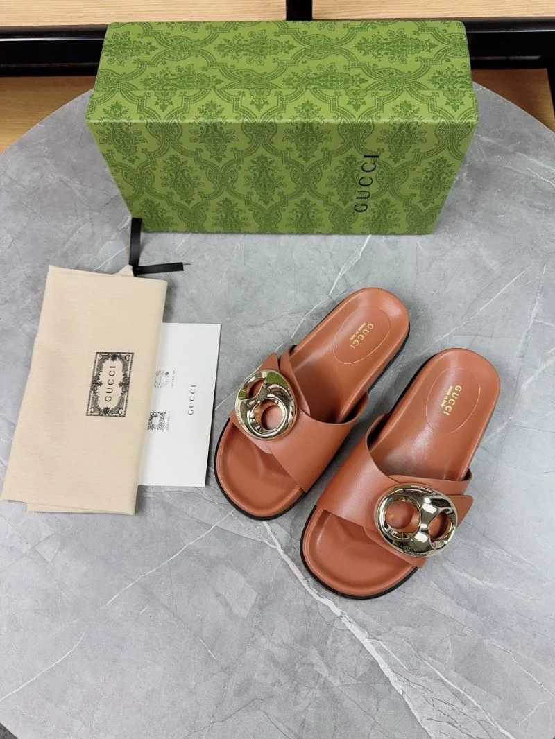 Top match Gucci Slippers
