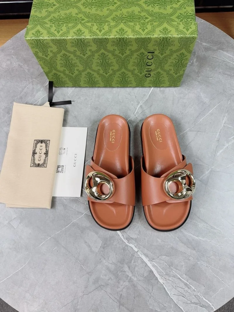 Top match Gucci Slippers