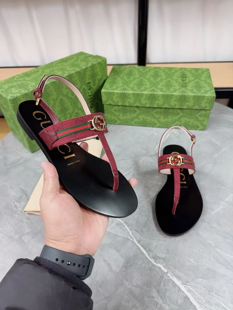 Brand-authenticated Gucci Slippers