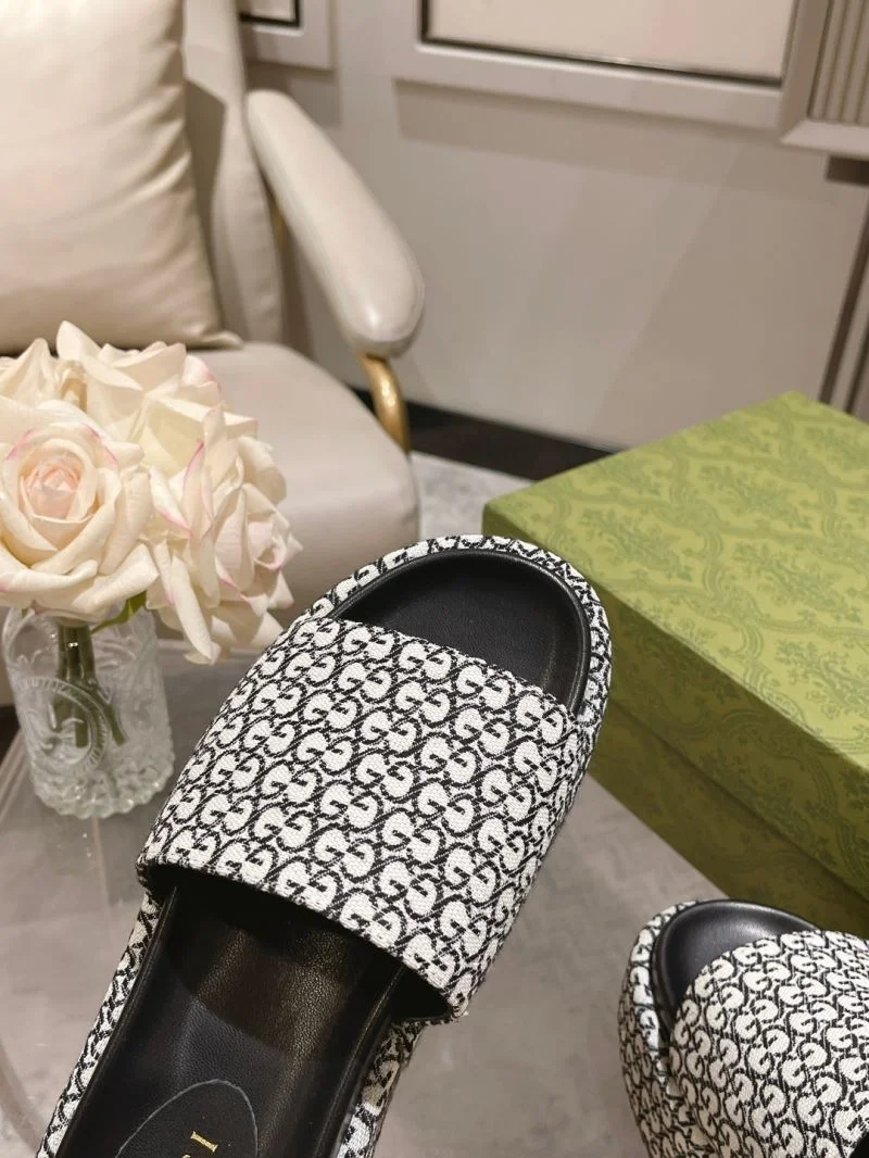 Official Gucci Slippers