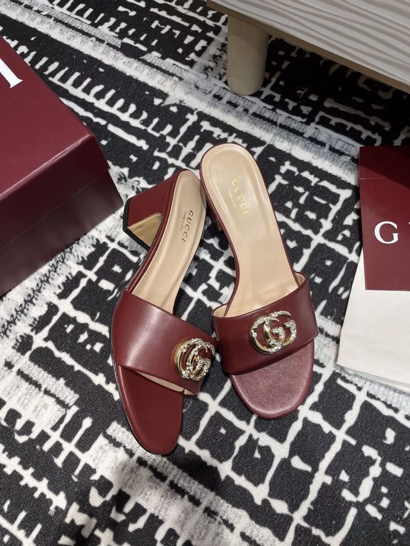 Brand-authenticated Gucci Slippers