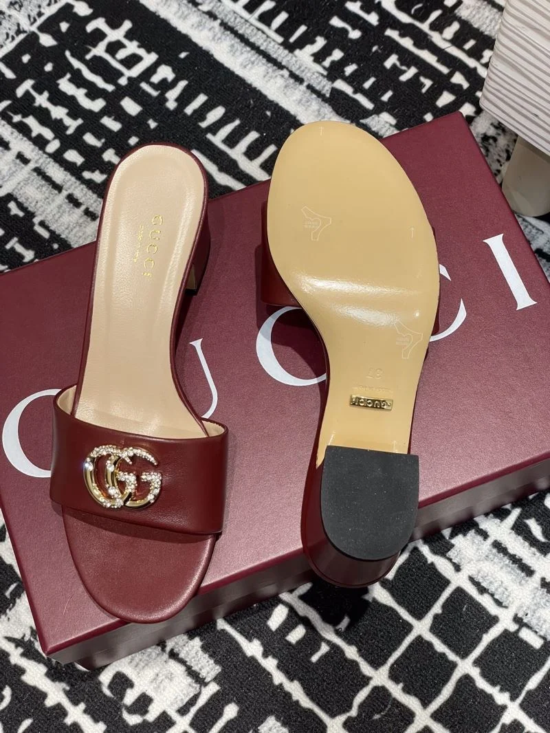 Brand-authenticated Gucci Slippers