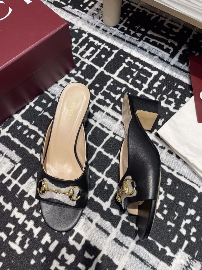 Accurate model Gucci Slippers