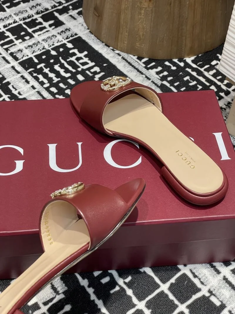 Low-cost Gucci Slippers