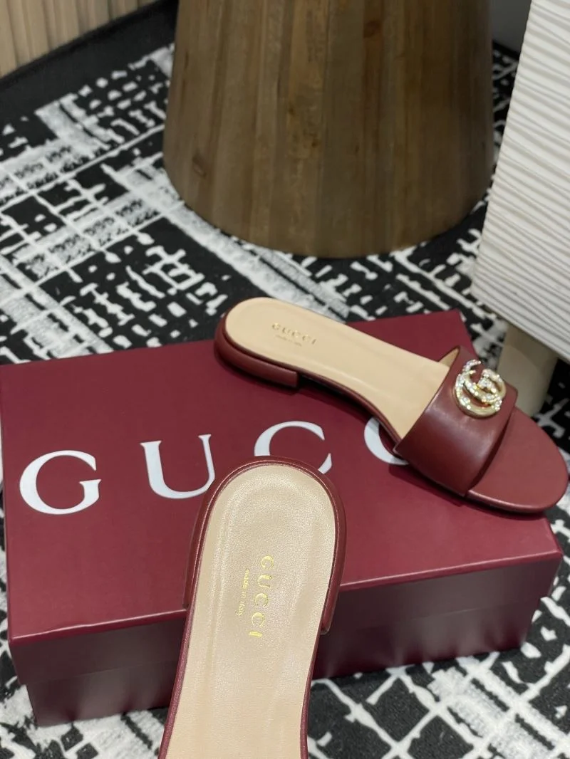 Low-cost Gucci Slippers