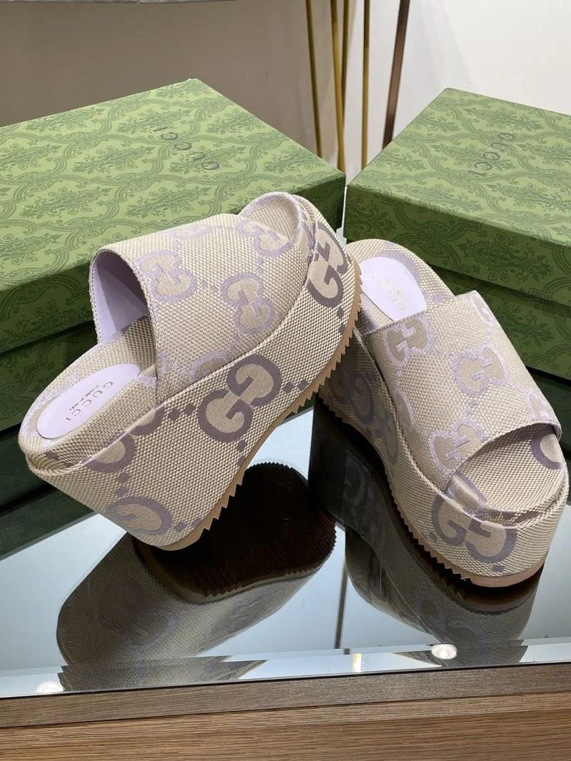 Exact replica Gucci Slippers