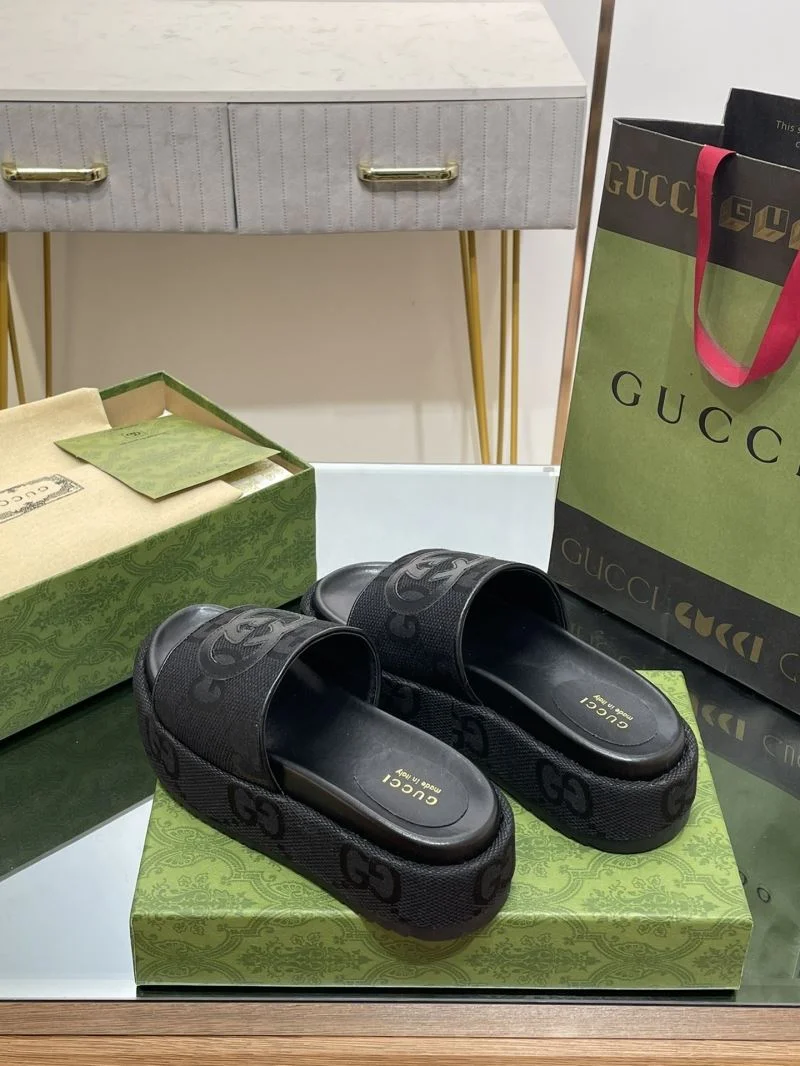 Bargain Gucci Slippers