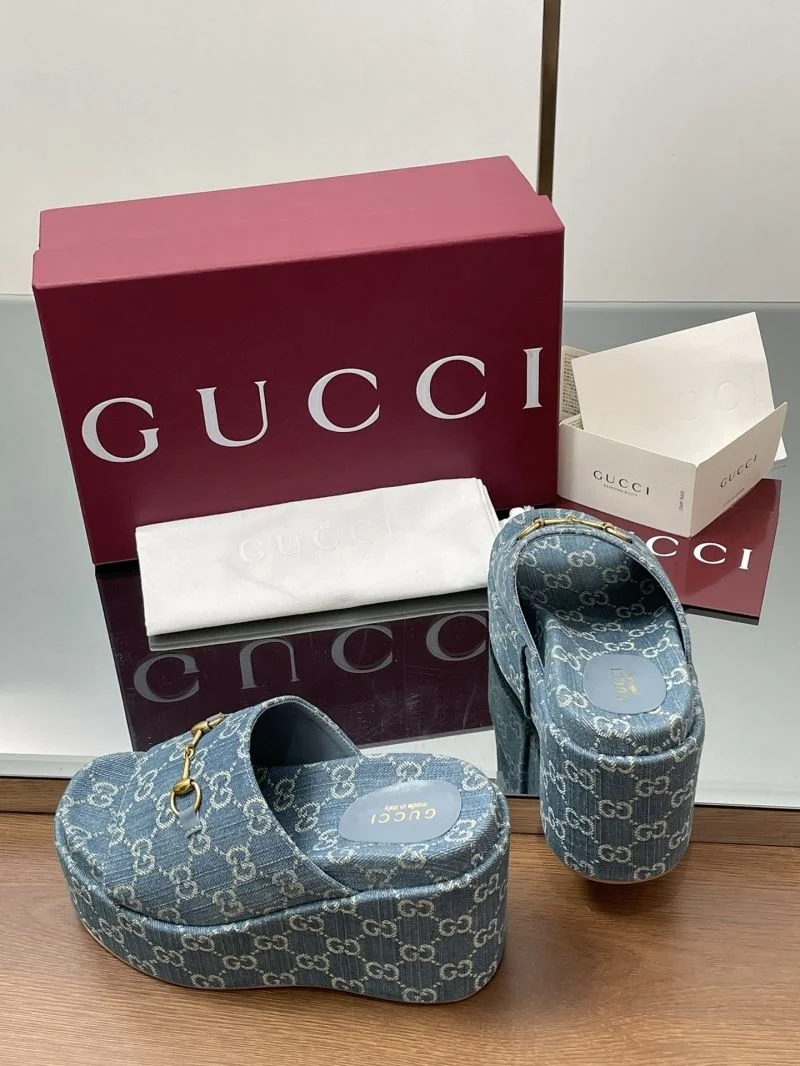 Brand-authenticated Gucci Slippers