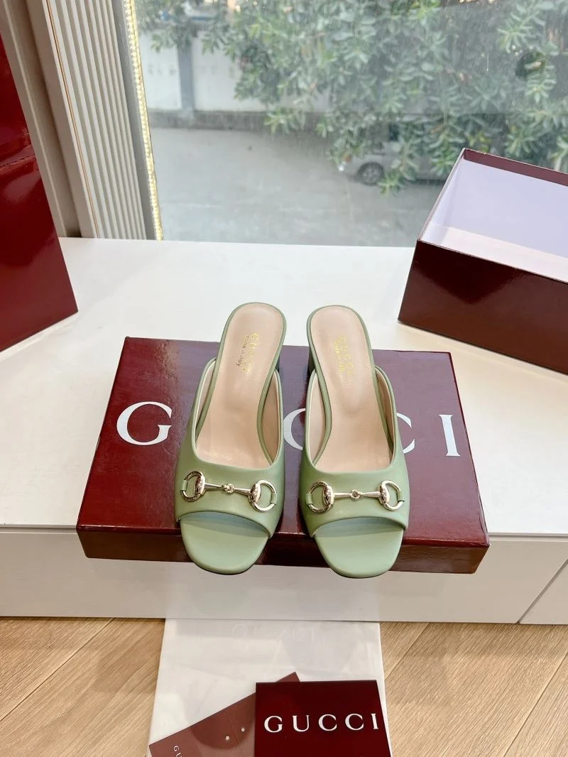 Brand-authenticated Gucci Slippers